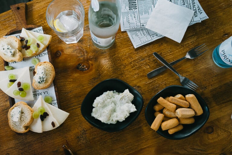 The Essential Ronda Travel Guide + 2 Day Itinerary - Ruth Nuss