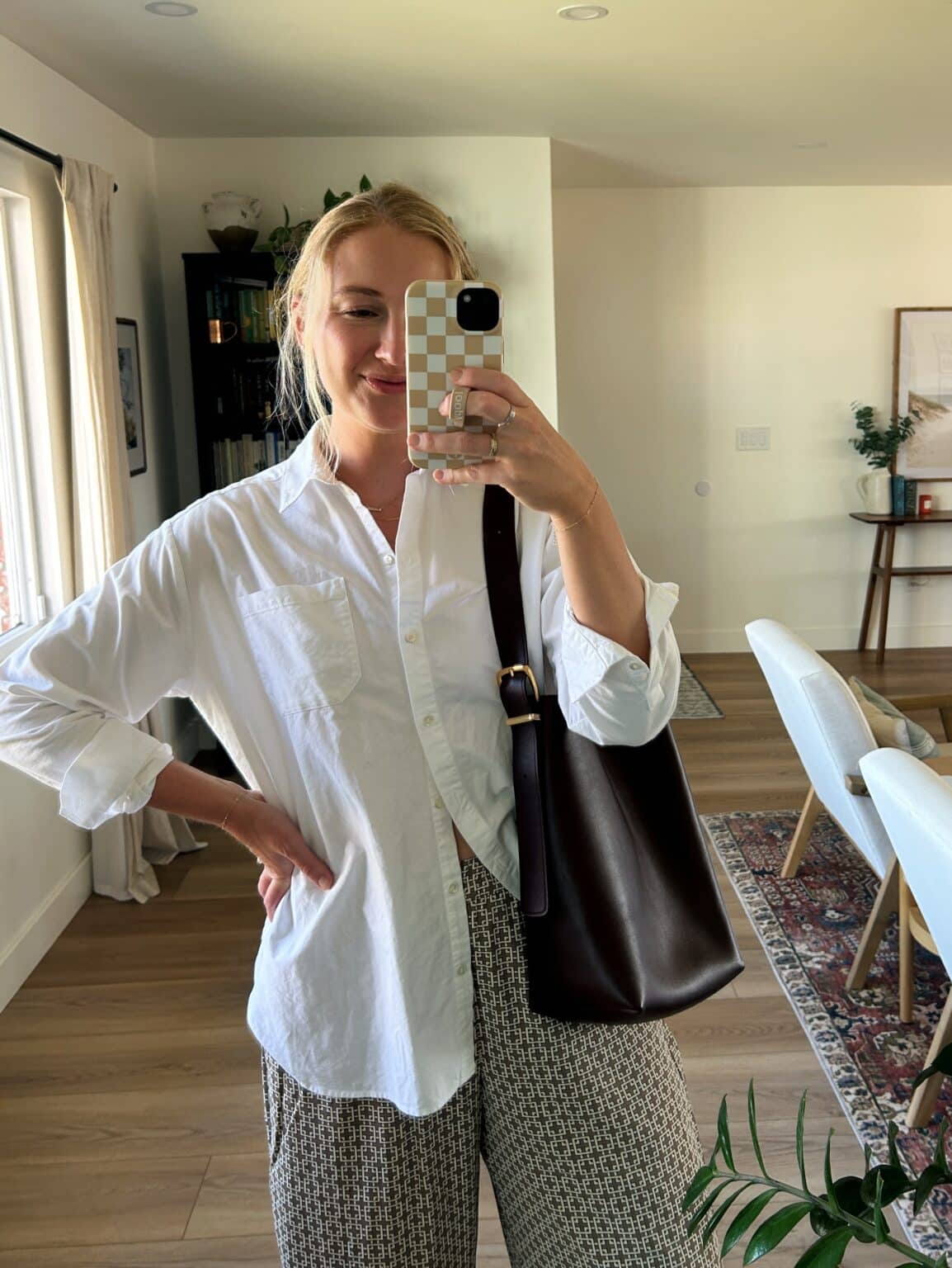 My Madewell Essential Bucket Tote Review - Ruth Nuss