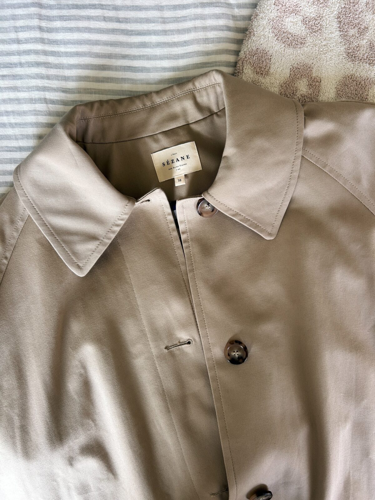My Sézane Clyde Trench Coat Review - Ruth Nuss
